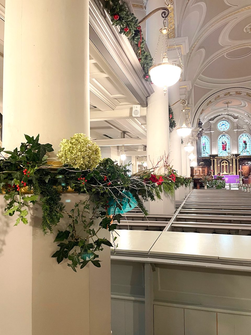 Decorating our beautiful church for Christmas – The Parish Church of St ...